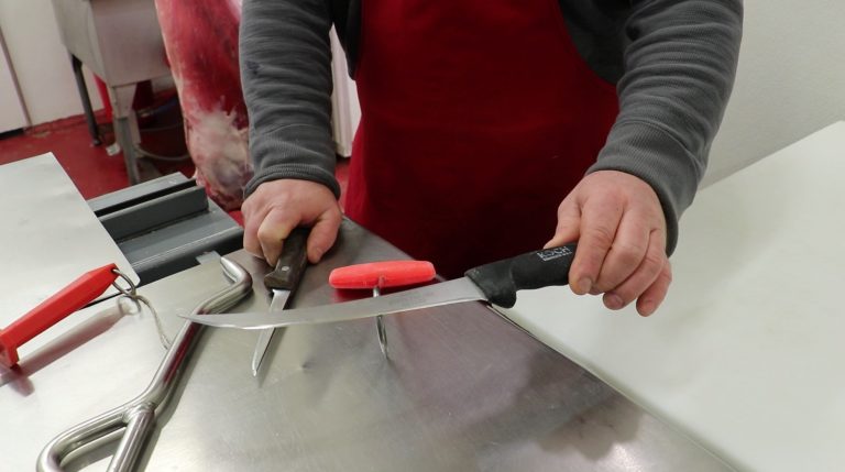 7 Simple Tools Every Do It Yourself Butcher Needs - Butchering ...