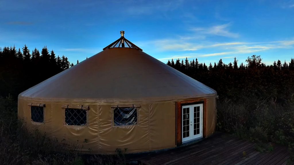 Yurts - an Expert Shares the Pros and Cons to this Portable, Affordable ...